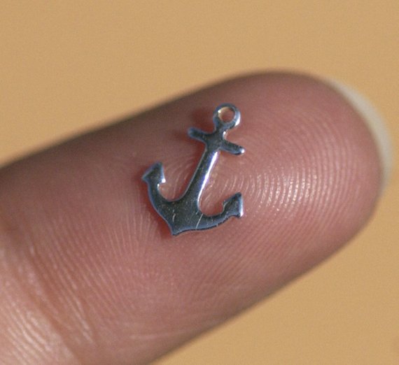Tiny metal Anchor blanks, Anchor Charms - Supply Diva