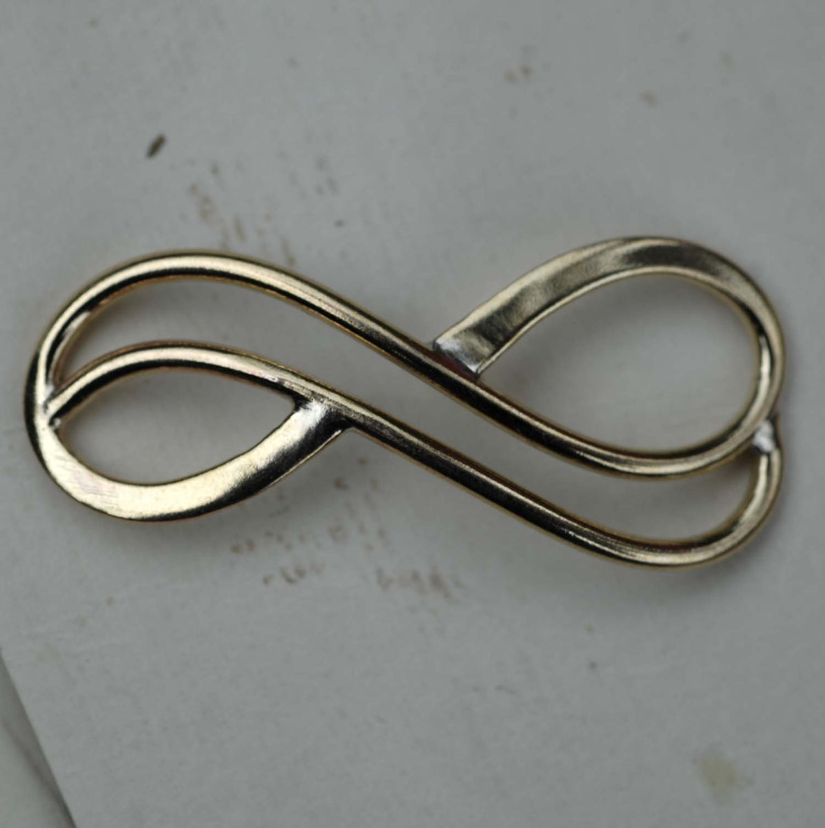 Bronze Handmade Domed Infinity Symbol Centerpiece Focal Point Finding ...